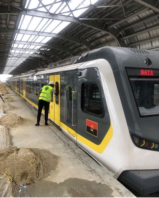Primeiro metro de superfície de Luanda em fase de teste - CORREIO ...